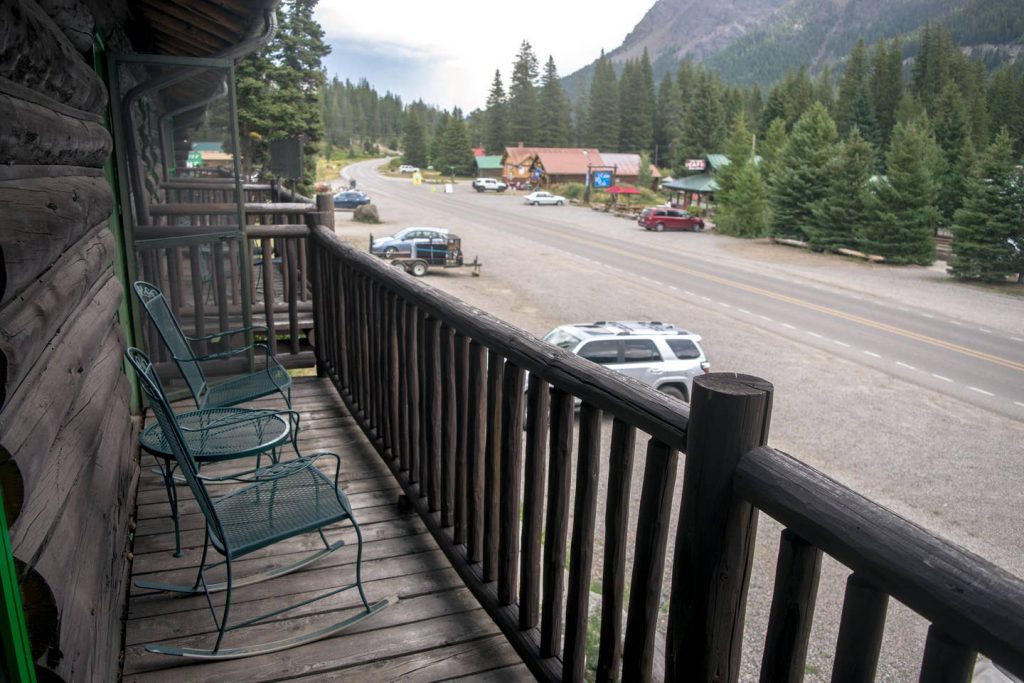 Silver Gate, Montana - Range Riders Lodge
